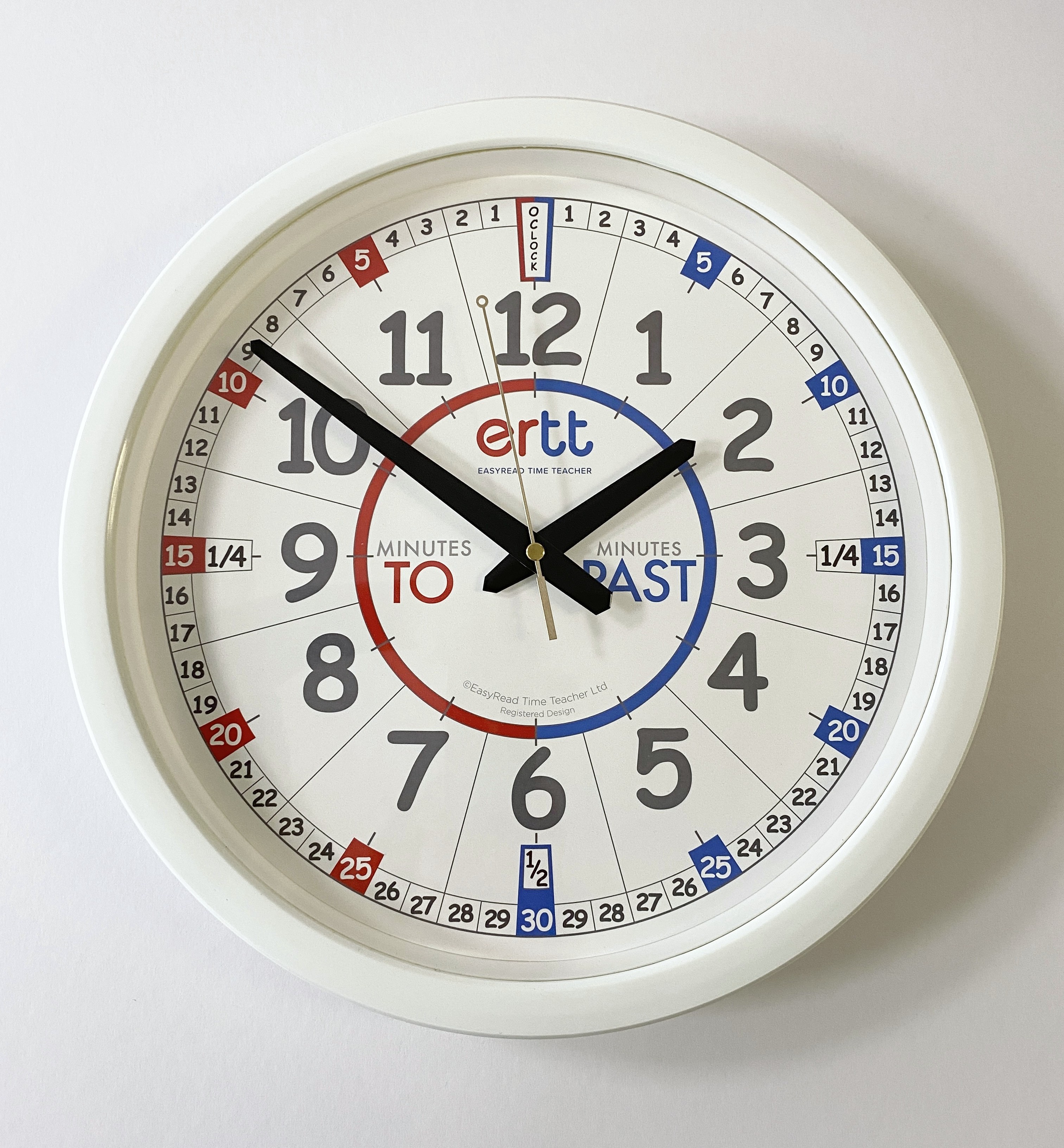 EASYREAD CLASSROOM WALL CLOCK (PAST/TO) - dyslexiadublin.ie